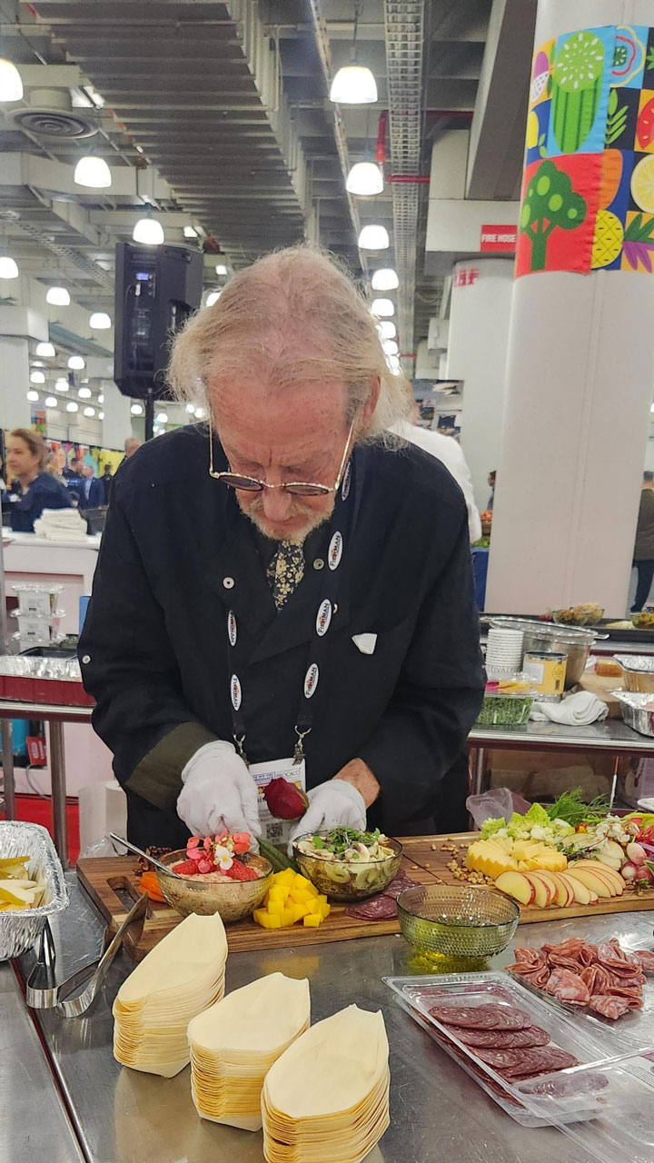 New Chef Grazing Boards Demonstrations a Hit at New York Produce Show ...